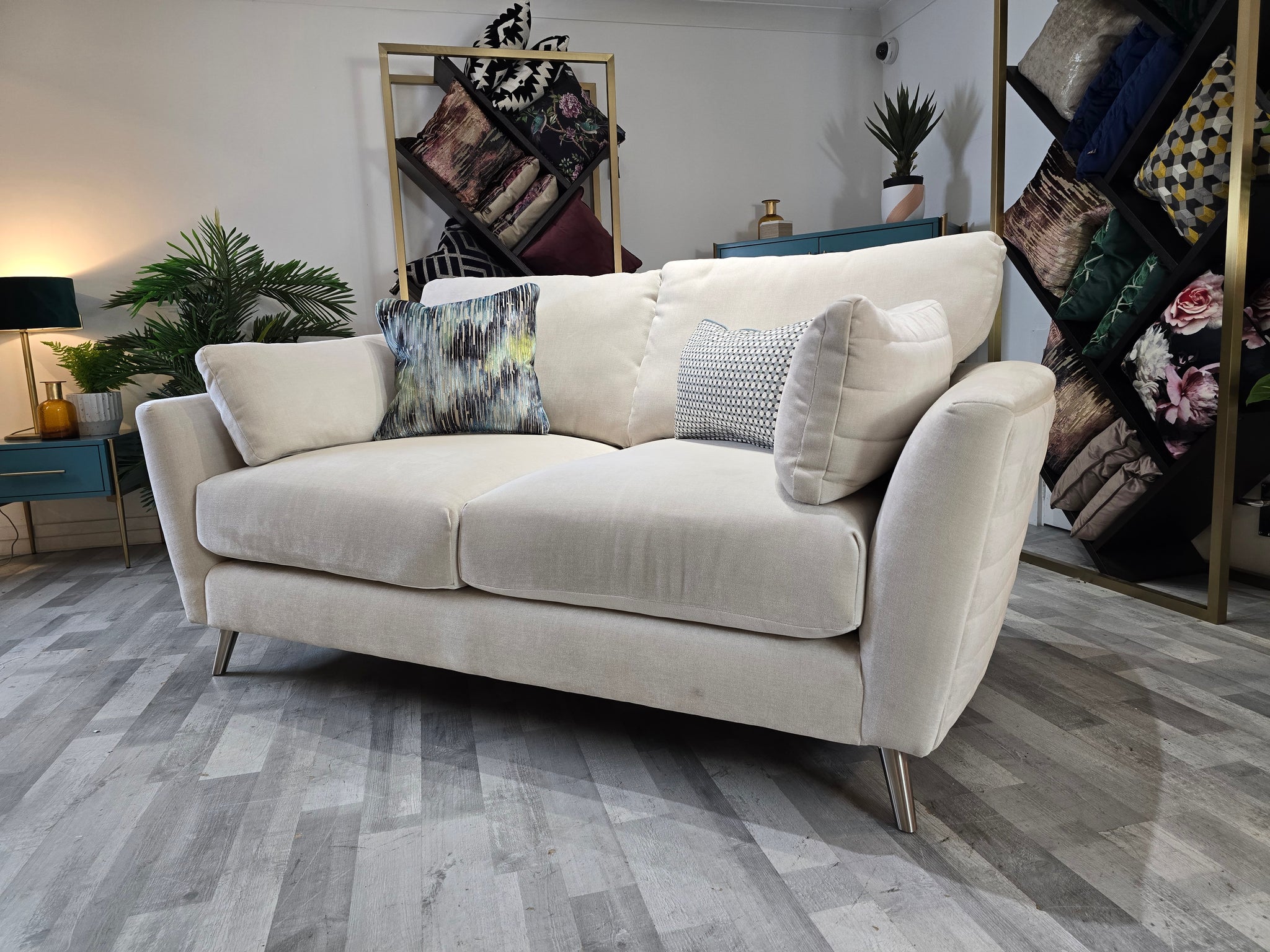 Ex-Display Sofas — The Sofa Clearance Outlet