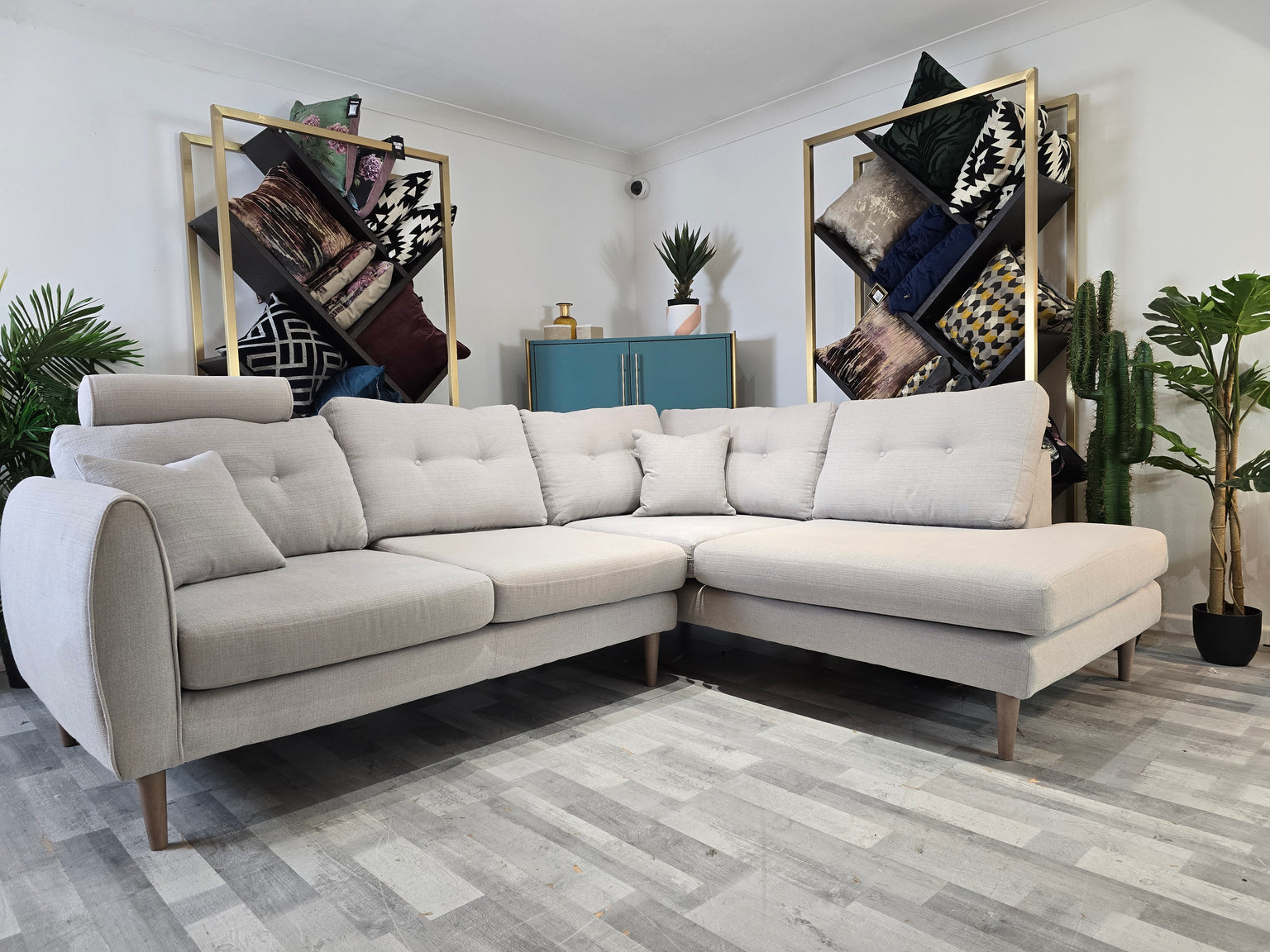 Corner Sofas — The Sofa Clearance Outlet