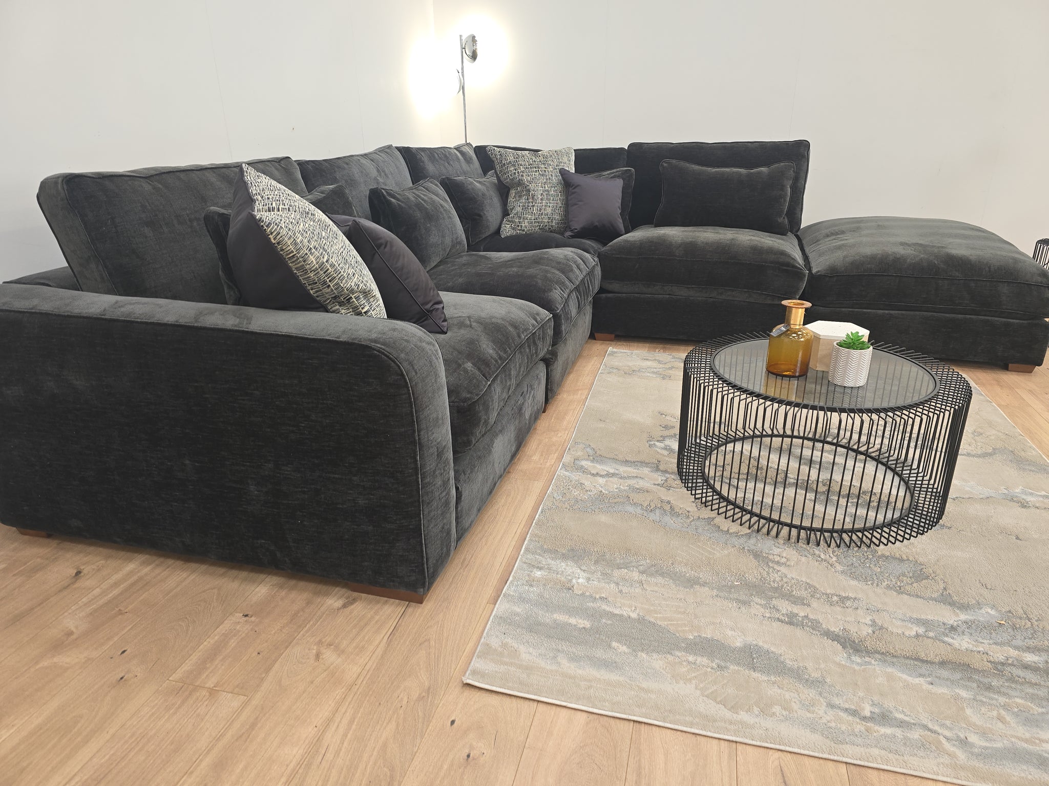 Corner Sofas — The Sofa Clearance Outlet