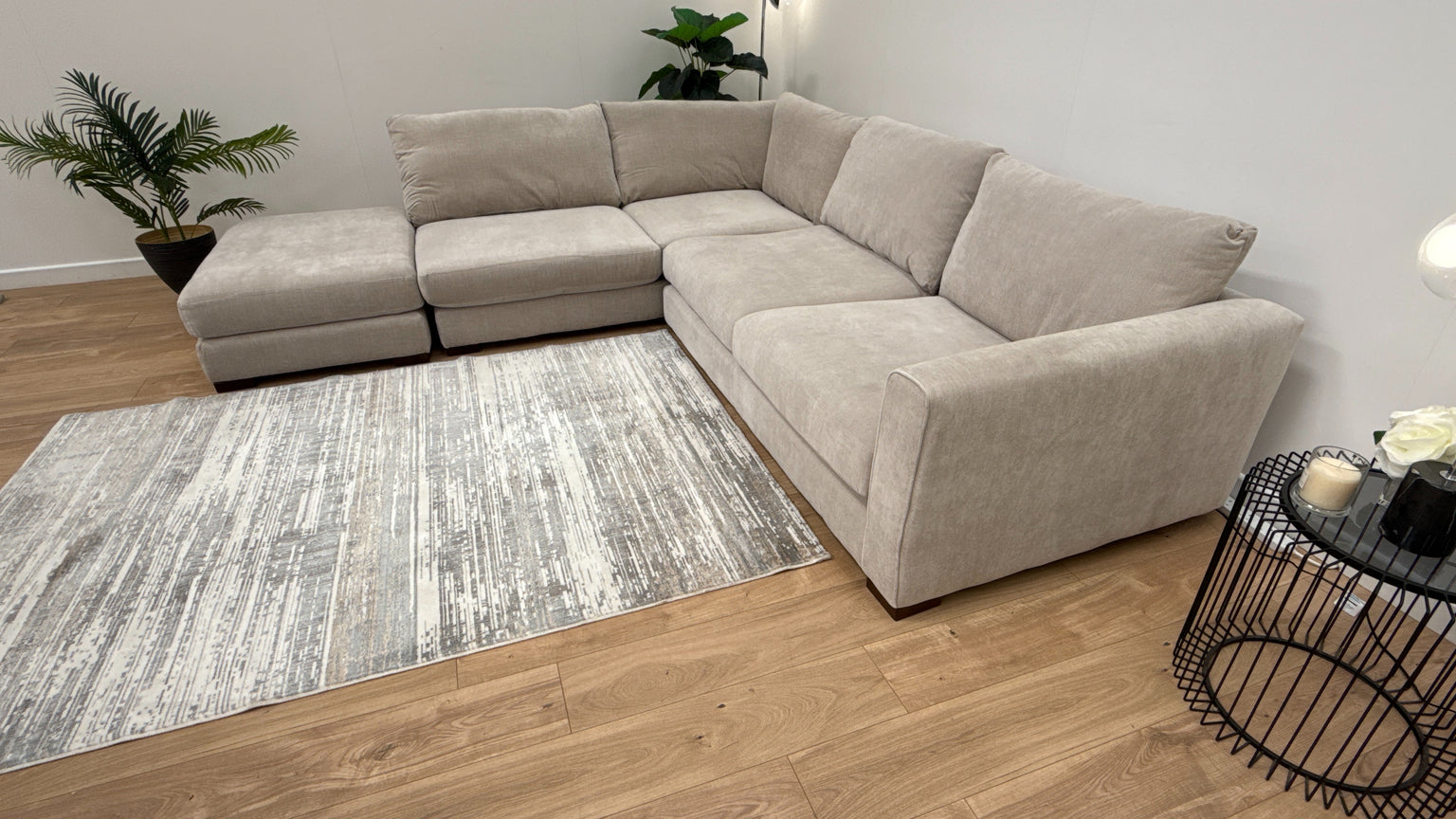 Corner Sofas — The Sofa Clearance Outlet