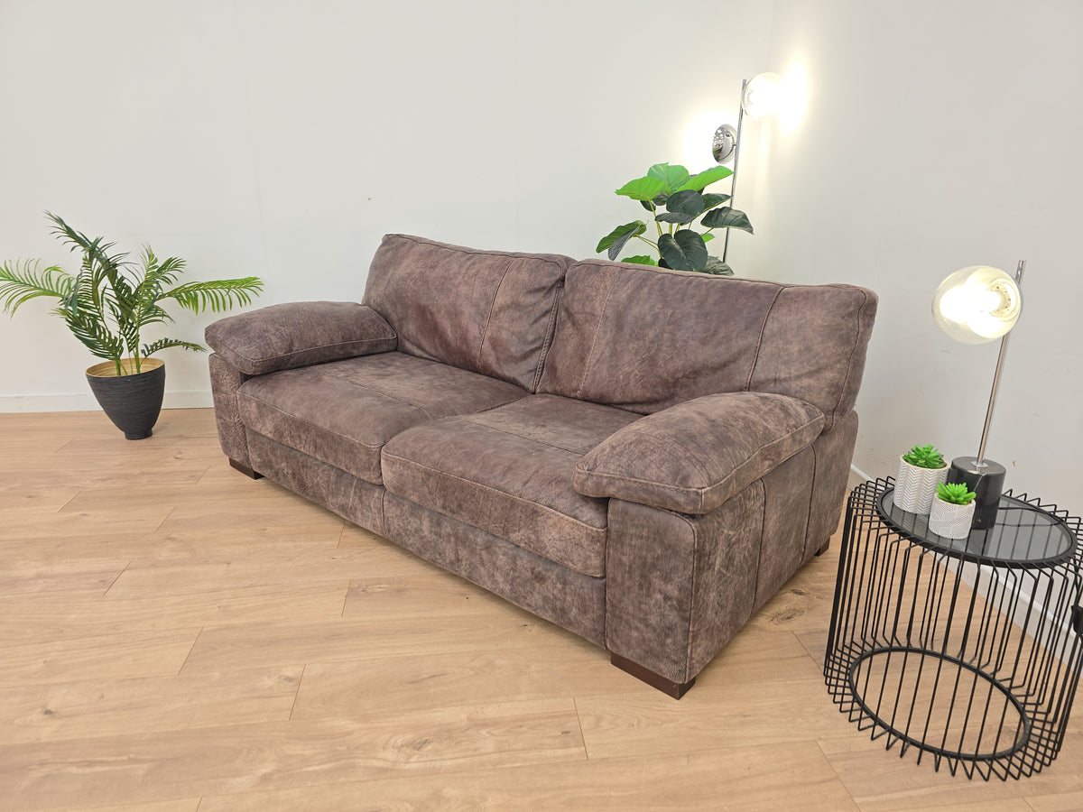 Linara 3 Seater - Leather Sofa - Utah Brown — The Sofa Clearance Outlet